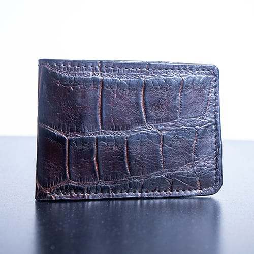 Premium Sport Rust Classic Bifold Wallet – Alligator Skin - Taza Leather